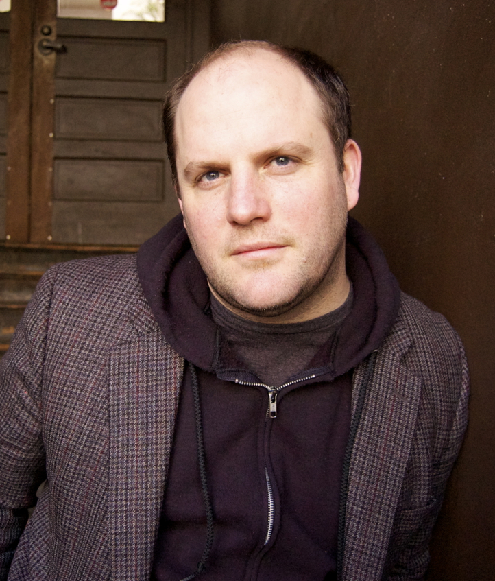 How to Write a Modern Love (That Stands a Chance) – Writing Is My Drink